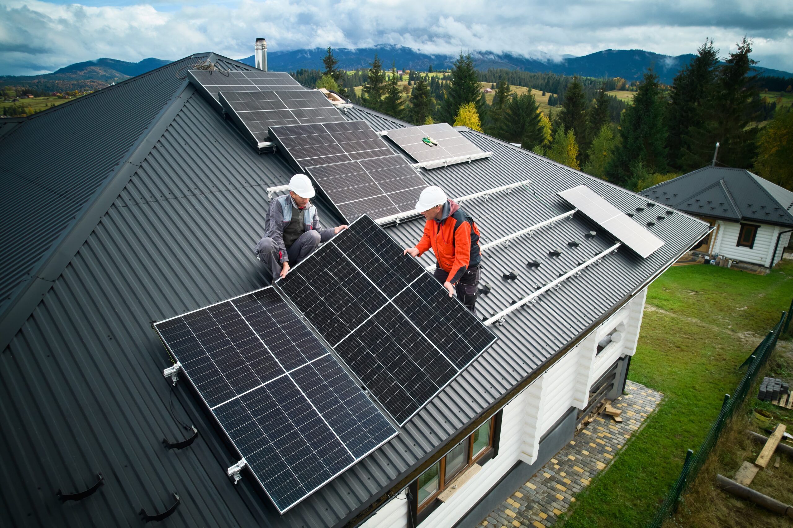 The Importance of Proper Solar Panel Mounting » Remove & Replace Solar